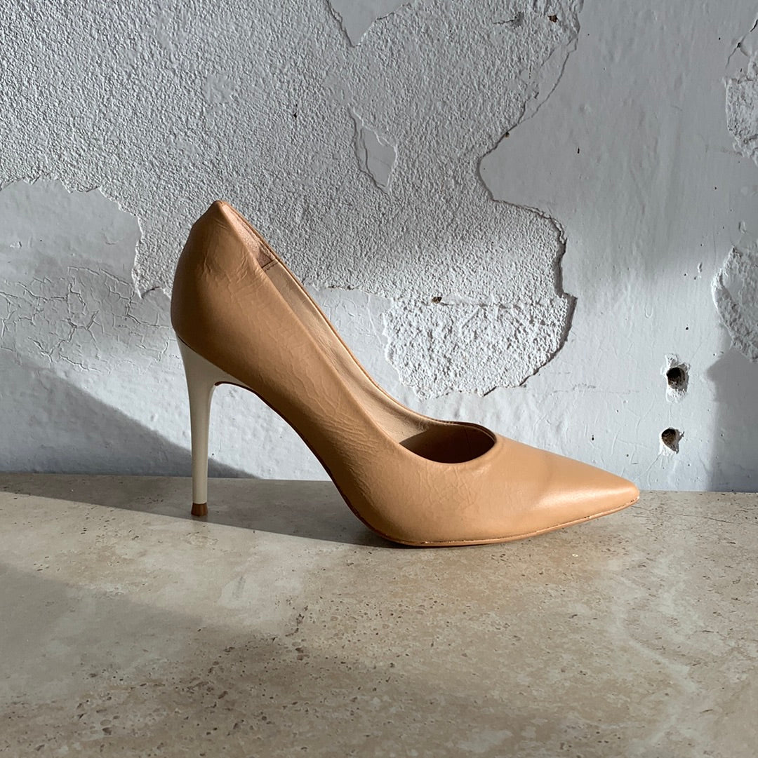 Brazilio 6950500 Camel – Hunter Store