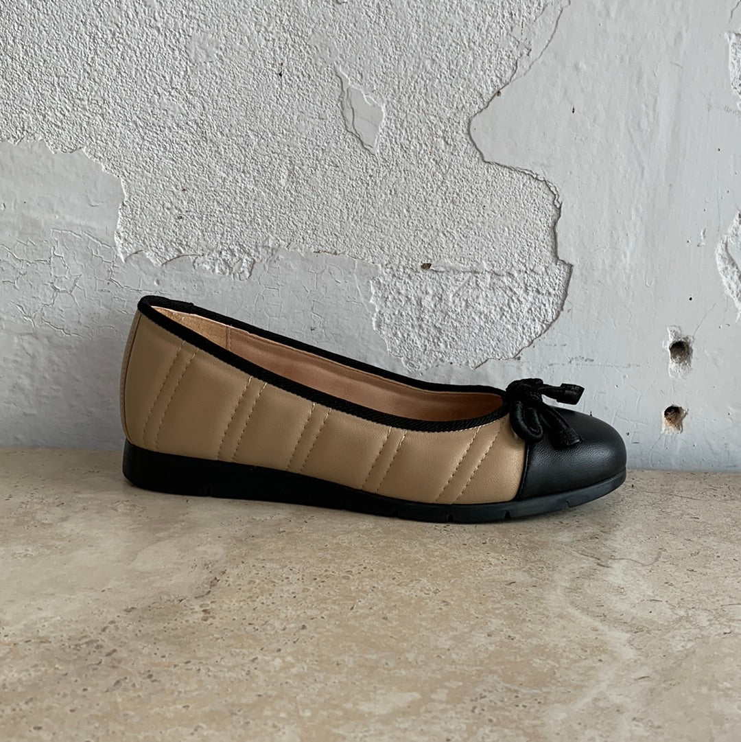 Unisa Alger Cream/ Black – Hunter Store