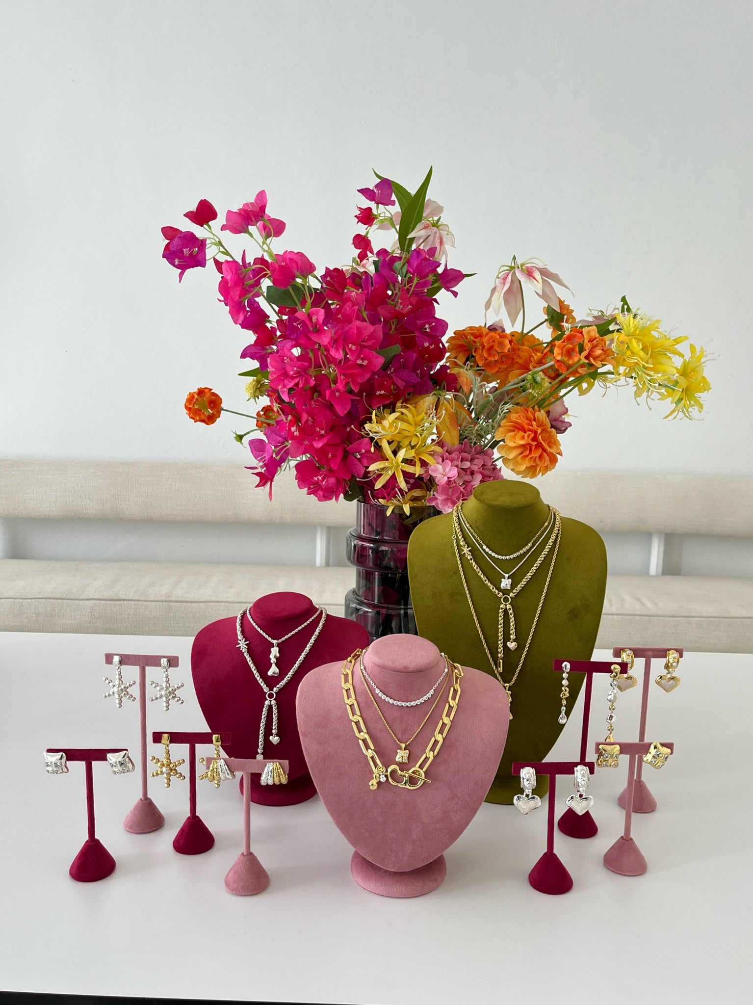 Mountain & Moon Cassia Necklace Silver – Hunter Store